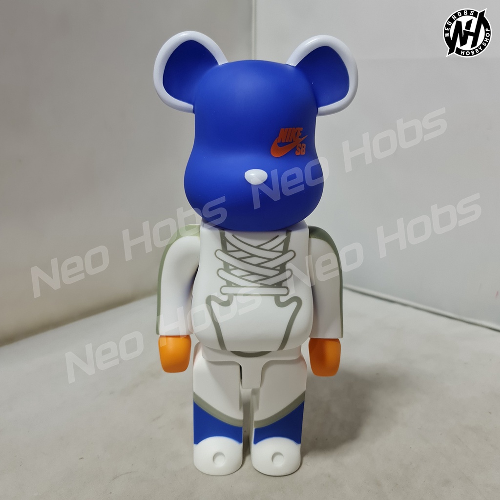 Bearbrick KO 400% Nike SB White Blue | Shopee Philippines