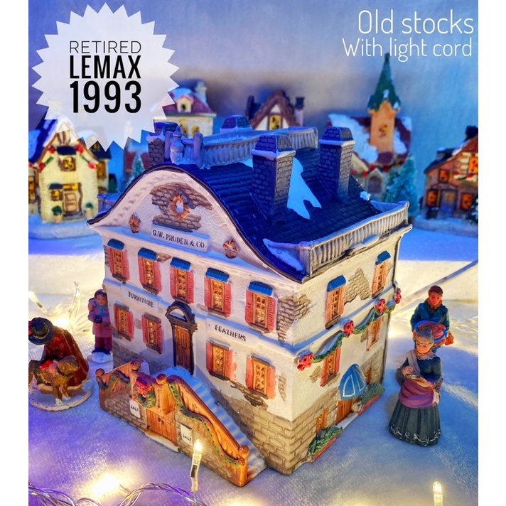 Repainted LEMAX Christmas Village House (with light/bulb) old stocks ...