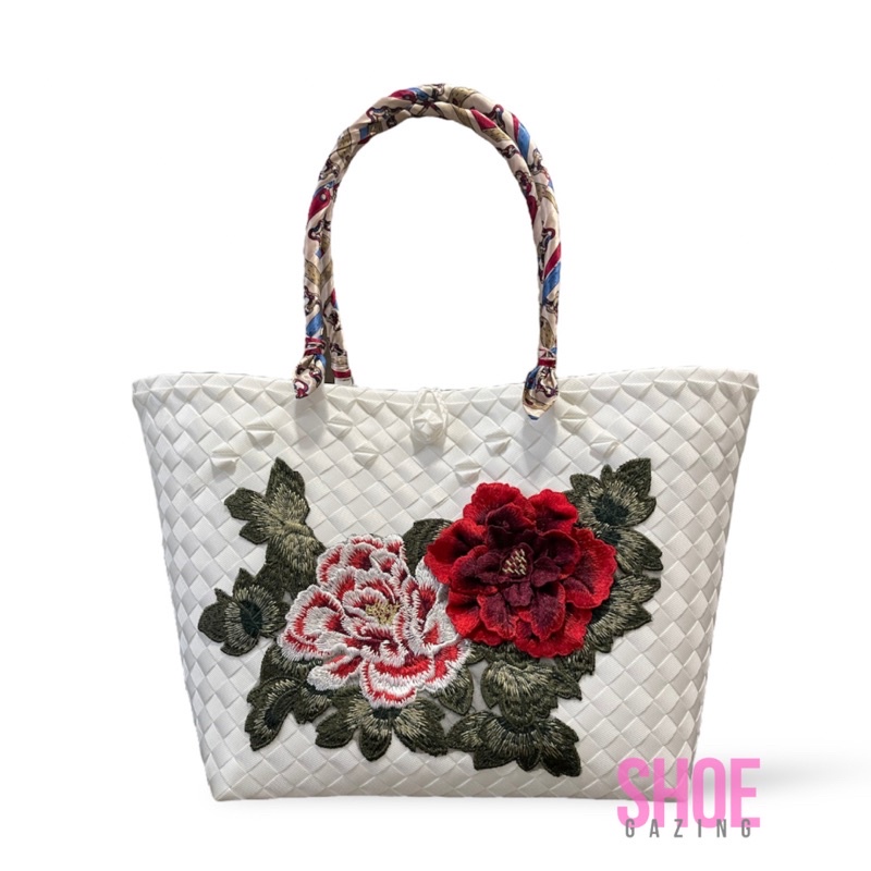 BAYONG MANILA - STYLISH, ELEGANT AND CLASSIC BAYONG 3D FLORAL BAG LARGE ...