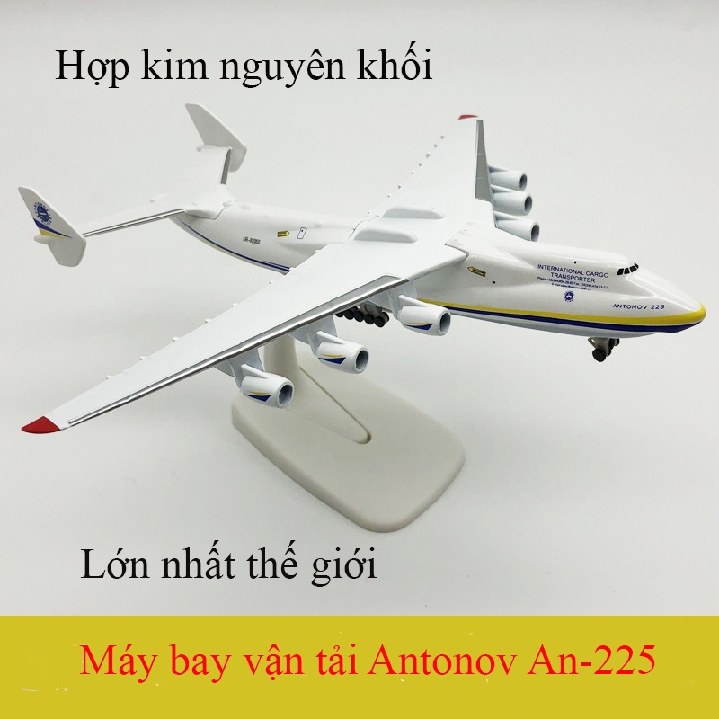 World's largest Antonov An-225 KAVY transport aircraft model made of ...