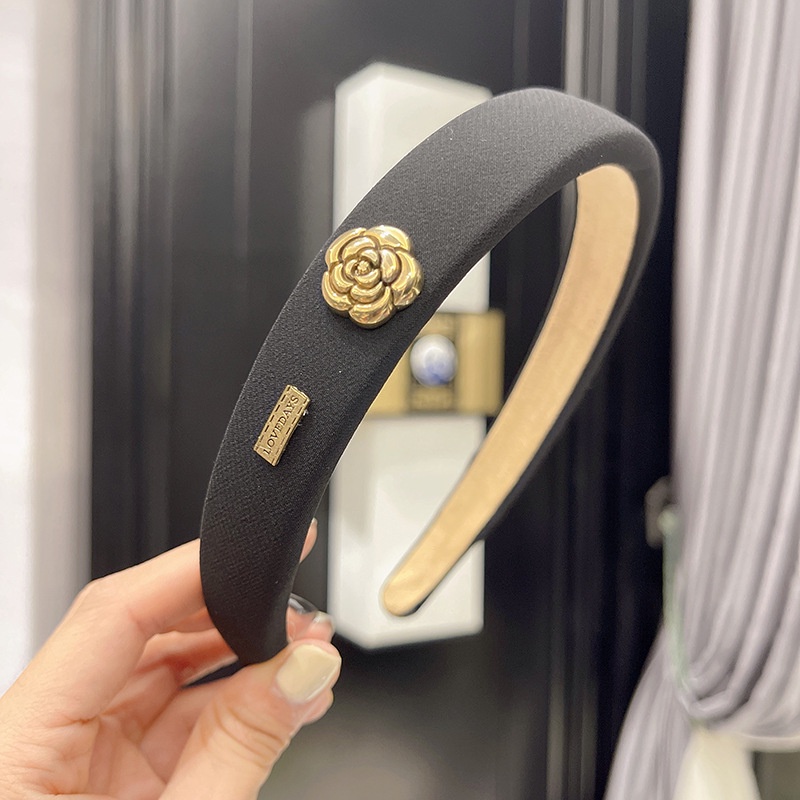 High-end small fragrant wind camellia headband luxury high-end headband ...