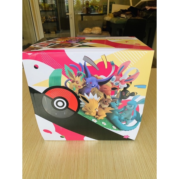 Pokemon Eevee Evolution Figure Complete Set Umbreon Vaporeon Jolteon ...