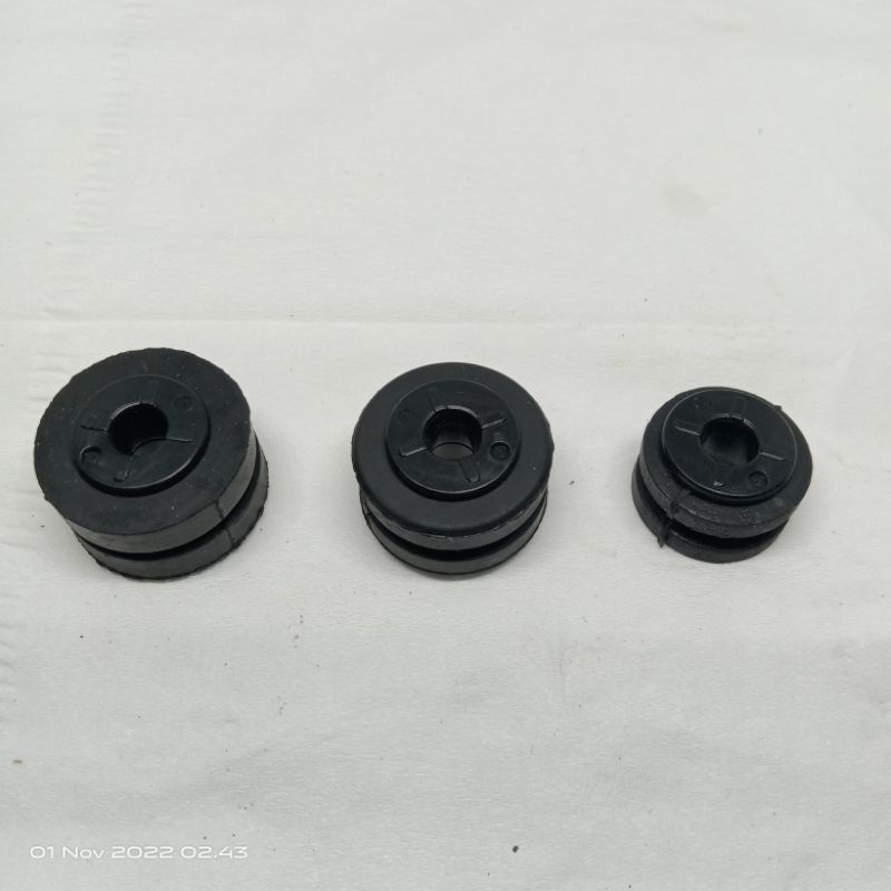 Rubber C RUBBER BODY M6 For Lock Bolts 10 RUBBER Tank RUBBER Wing COVER ...