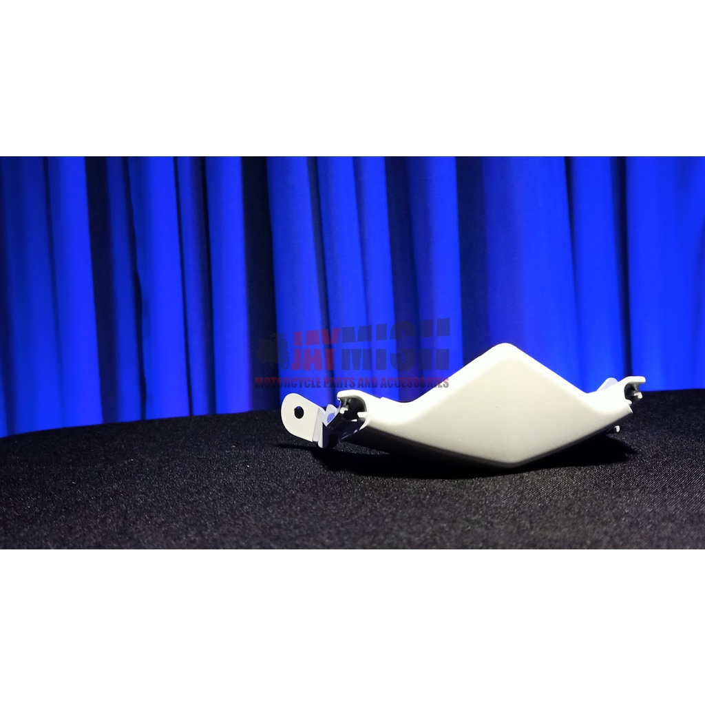 Mio MXi 125 Panel Front 2 / Chin Cover Fairing Black / White Yamaha ...