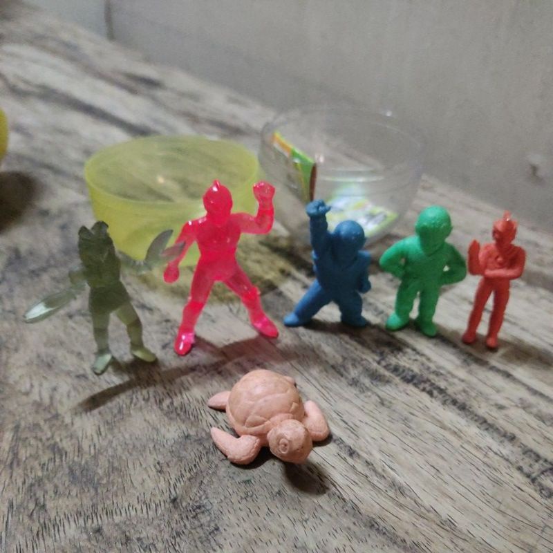 Assorted Mini Figure Capsule | Shopee Philippines