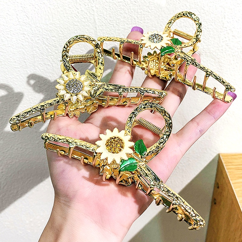 Hair Clip Large Back Head Grab Metal Shark Female Pearl | Shopee ...