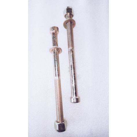 DZ9100529008X Front leaf spring center bolt with nut Shacman 21cm ...