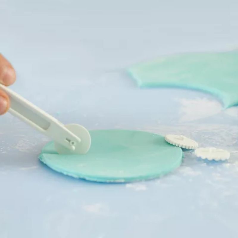Fondant CUTTER PASTRY EMBOOSER ROLLER FONDANT FONDANT CUTTER Tool ...