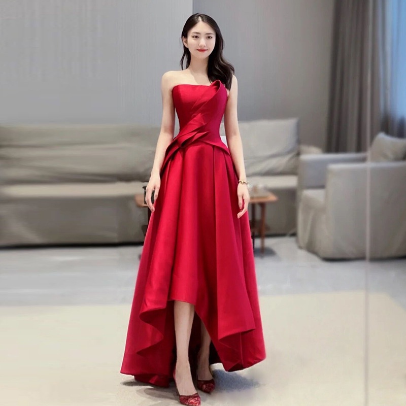 Bride's Wedding Engagement Host Shows Slim Red Evening Dress Qs1696 ...