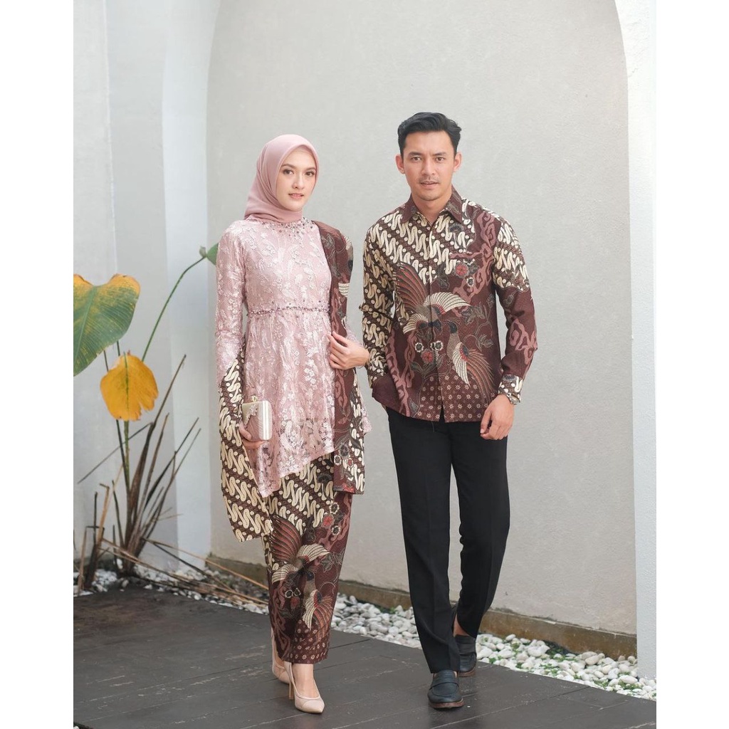 Batik Couple Kebaya Modern Kebaya Kebaya Fiance Kebaya Graduation ...