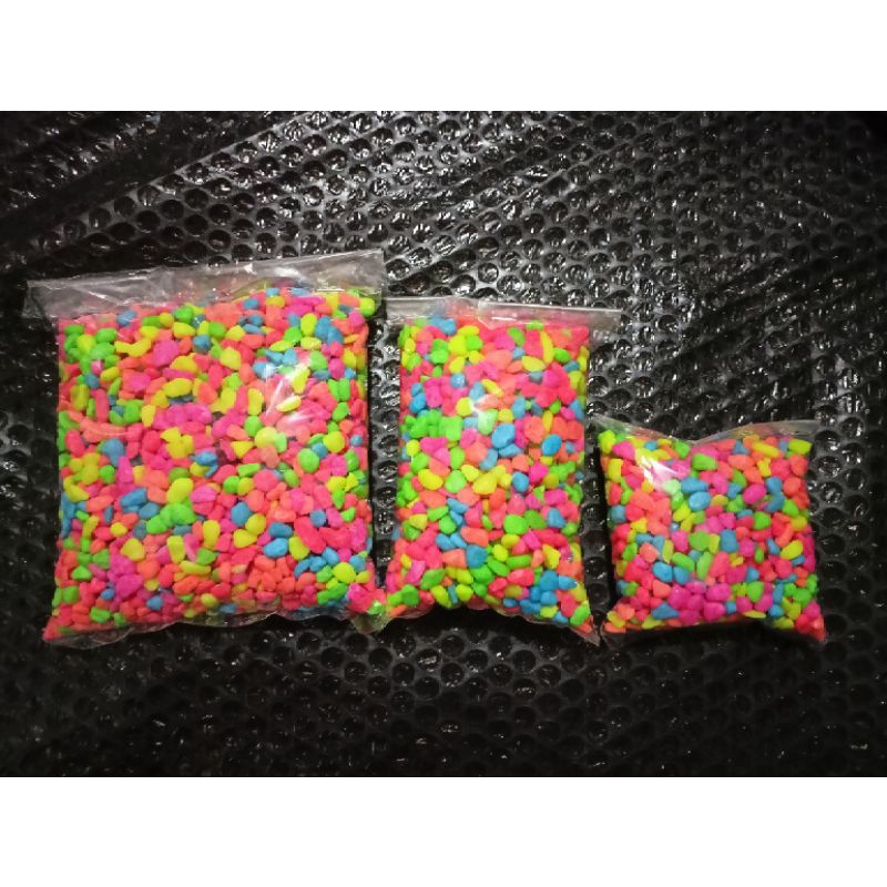 COLORFUL GLOW PEBBLES IN BLUE LIGHT AQUARIUM SUBSTRATE | Shopee Philippines