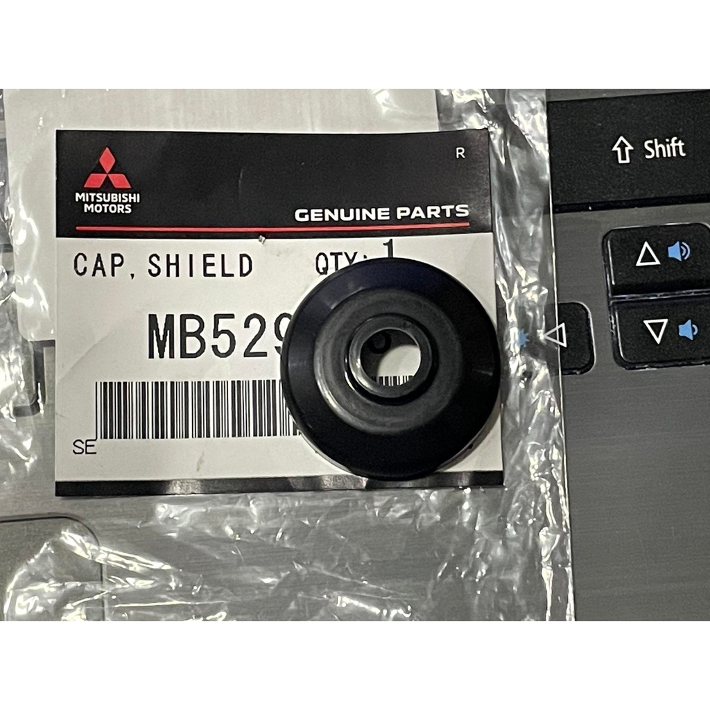 rear wiper pivot cap original mitsubishi lancer galant | Shopee Philippines