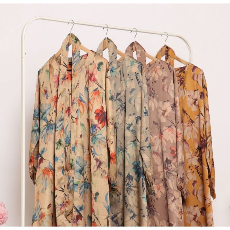 Layla SERIES 3 (LIMITED EDITION) | Shopee Philippines