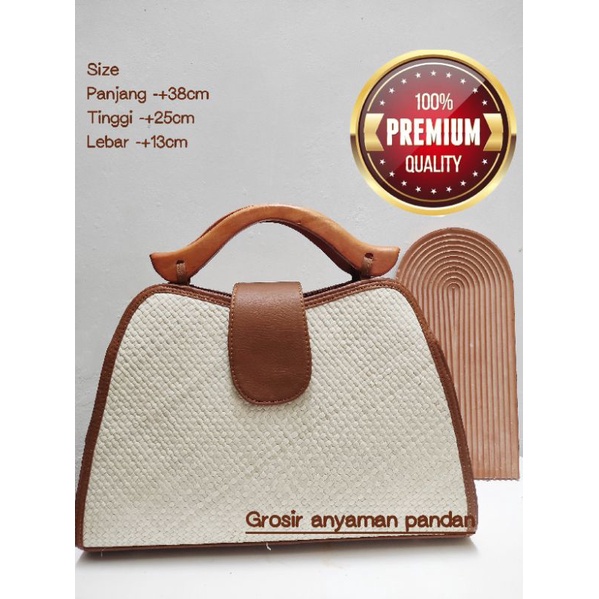 KAYU Pandan Bag With Wooden Tongue Mustache Handle Ethnic Bag Woven ...