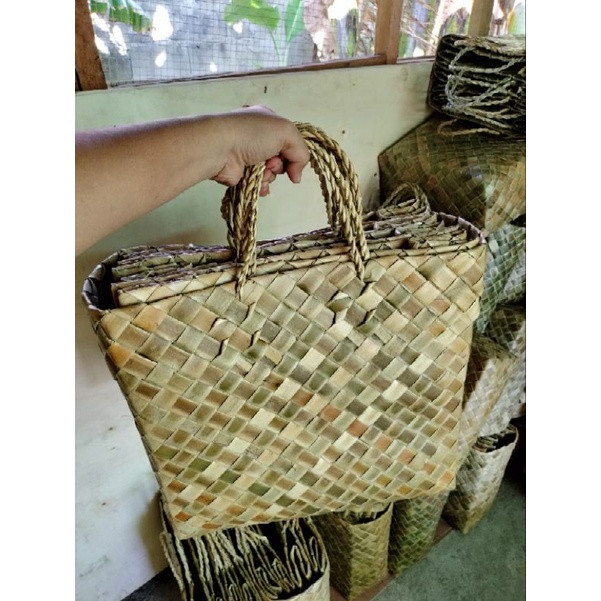 5x13x13 / 6x15x13 / 5x16x14 - Native/Tampipi Bayong Bag - Available ...