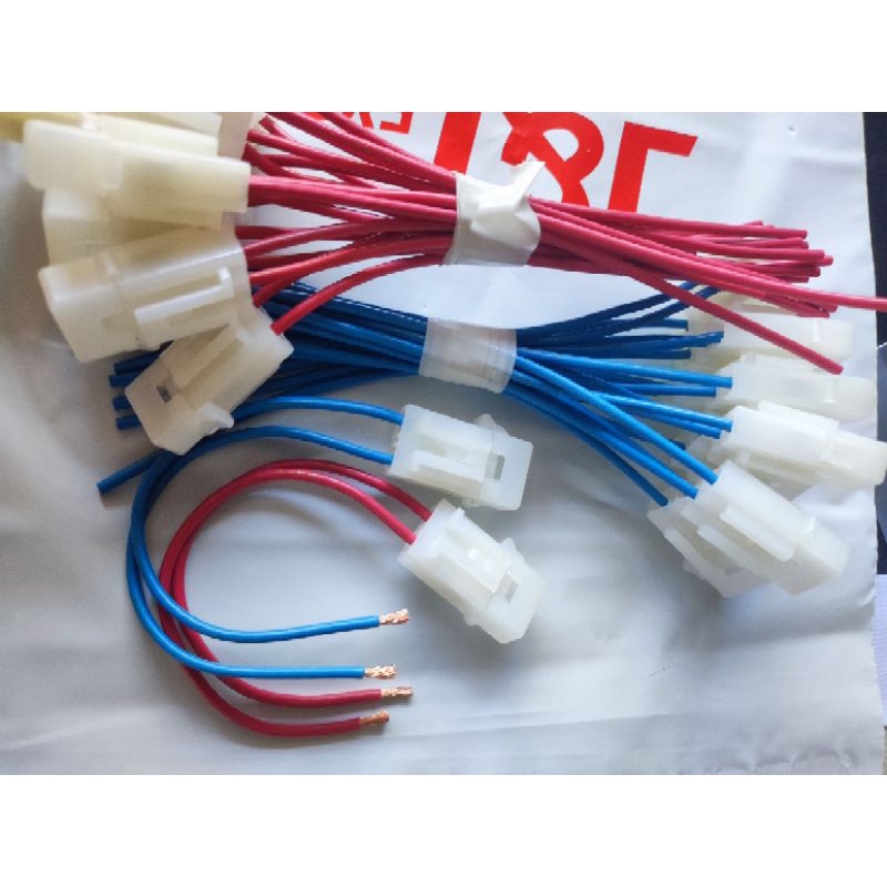 fuse box slim type 1pc with heavy duty Japan stranded wires | Shopee ...