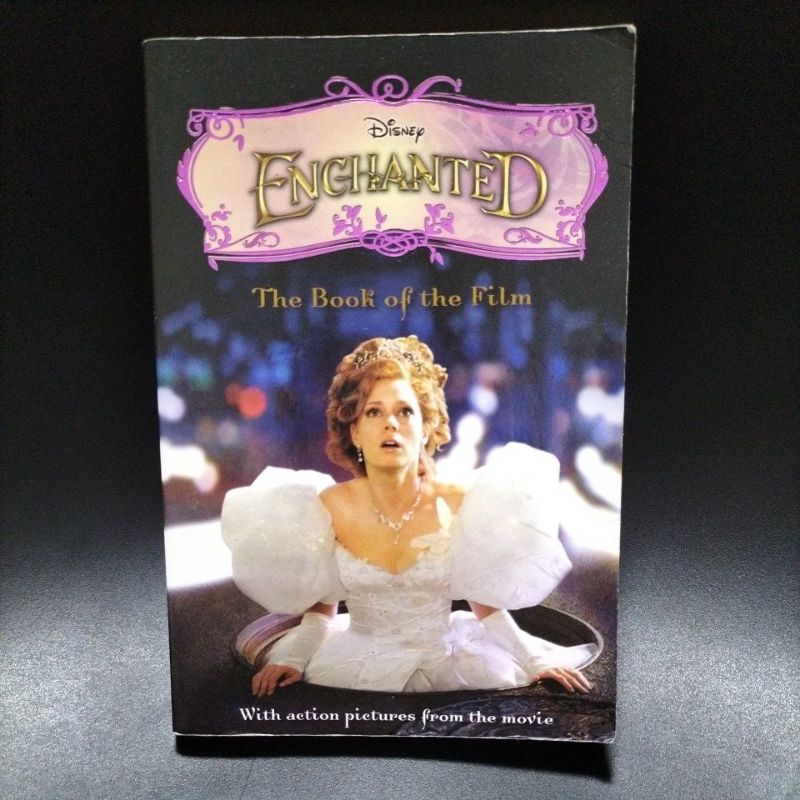 Enchanted: The Book of the Film by Walt Disney Company Secondhand ...
