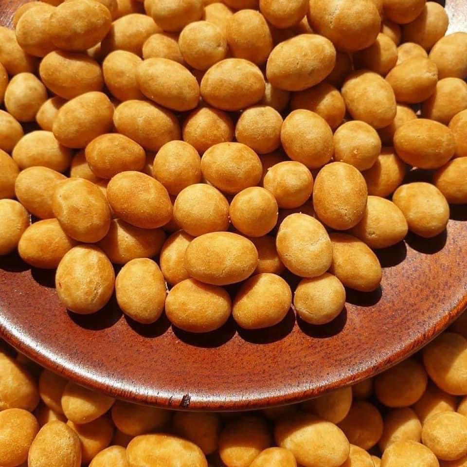 FISH SKIN PEANUTS WITH COCONUT JUICE 500g | Shopee Philippines