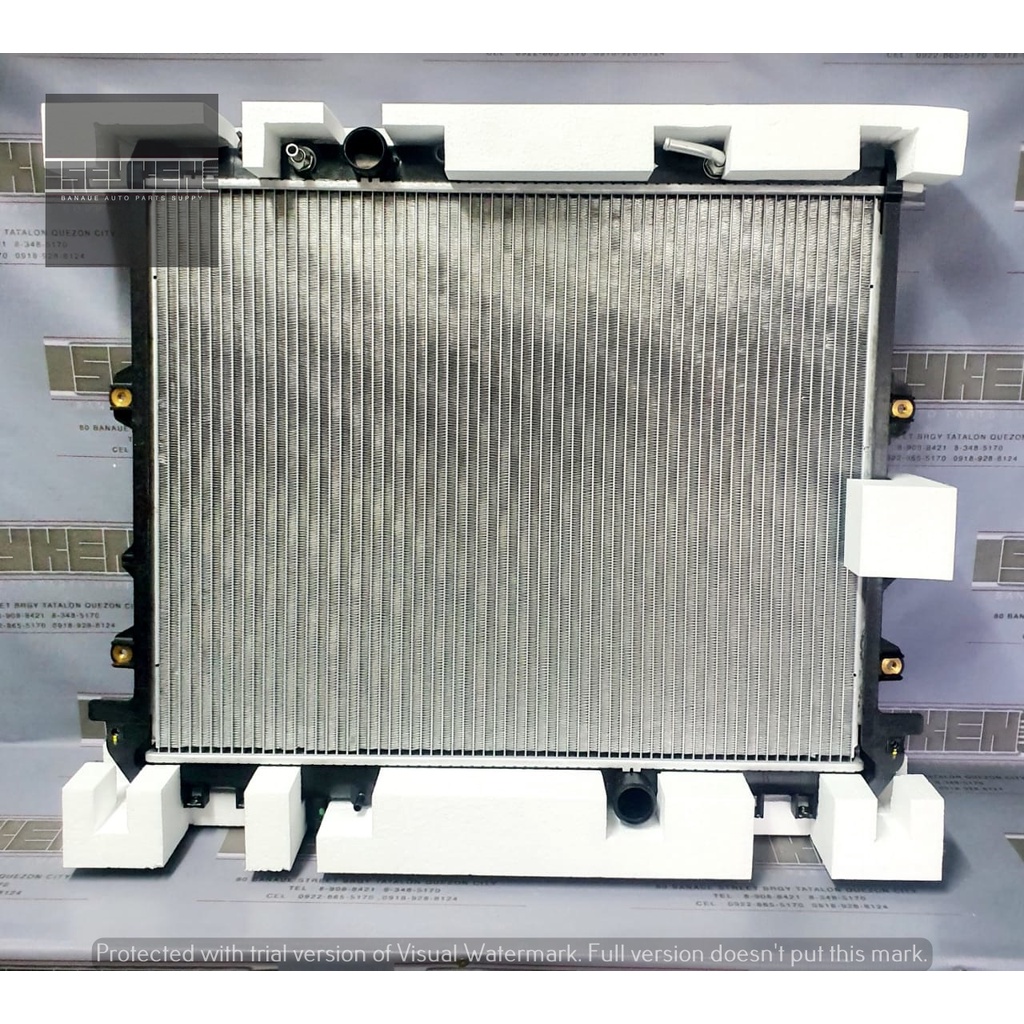 Radiator Toyota Innova / Fortuner / Hilux 2005-2015 ( DSL / Automatic ...