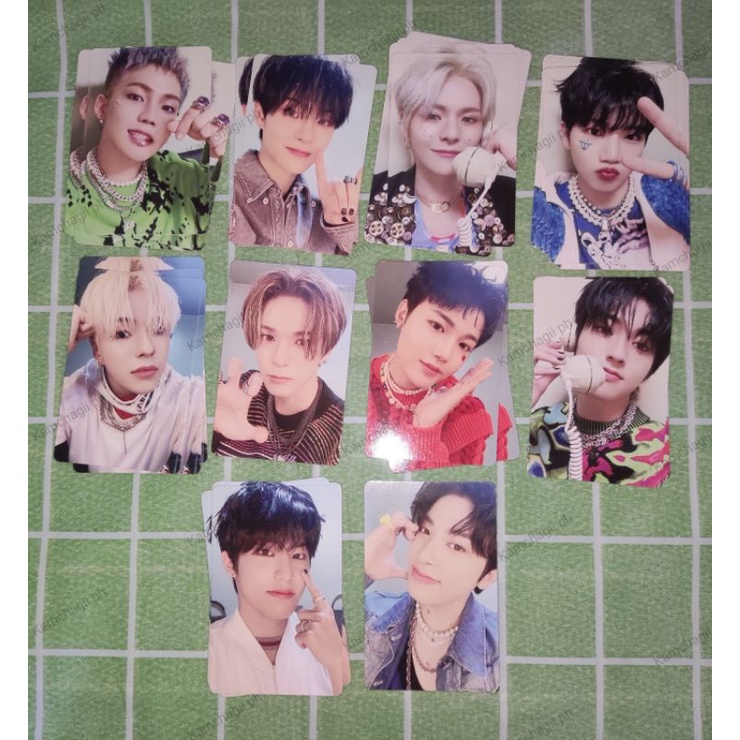 ONHAND TREASURE TSS: CHAPTER TWO PHOTOBOOK SELFIE PHOTOCARD DEEP BLUE ...