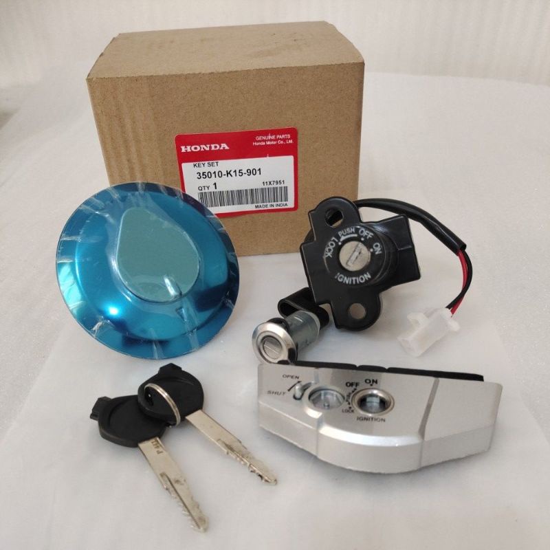 Ignition Key + Seat Key Set Main Switch Honda cb150r old old - cb150r ...
