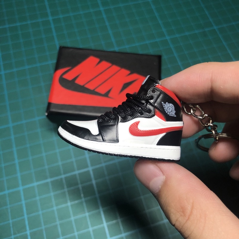 Jordan 1 High Black Gym Red (Mini Keychains) | Shopee Philippines