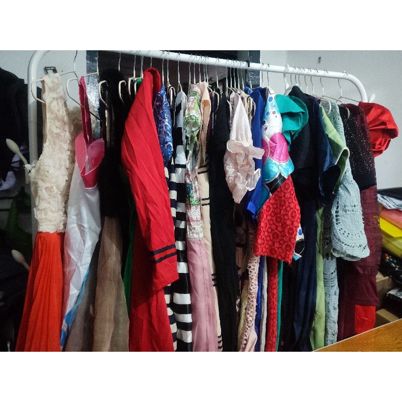 BUNDLE (Clearance) SALE | Shopee Philippines