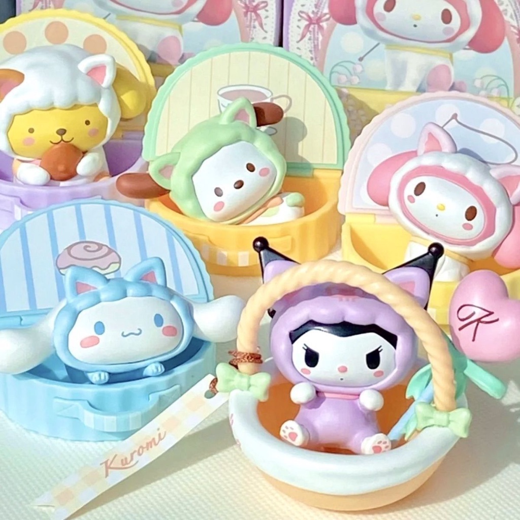 Sanrio Genuine Peekaboo Box Cinnamon Hand-Made Blind Box Decoration ...