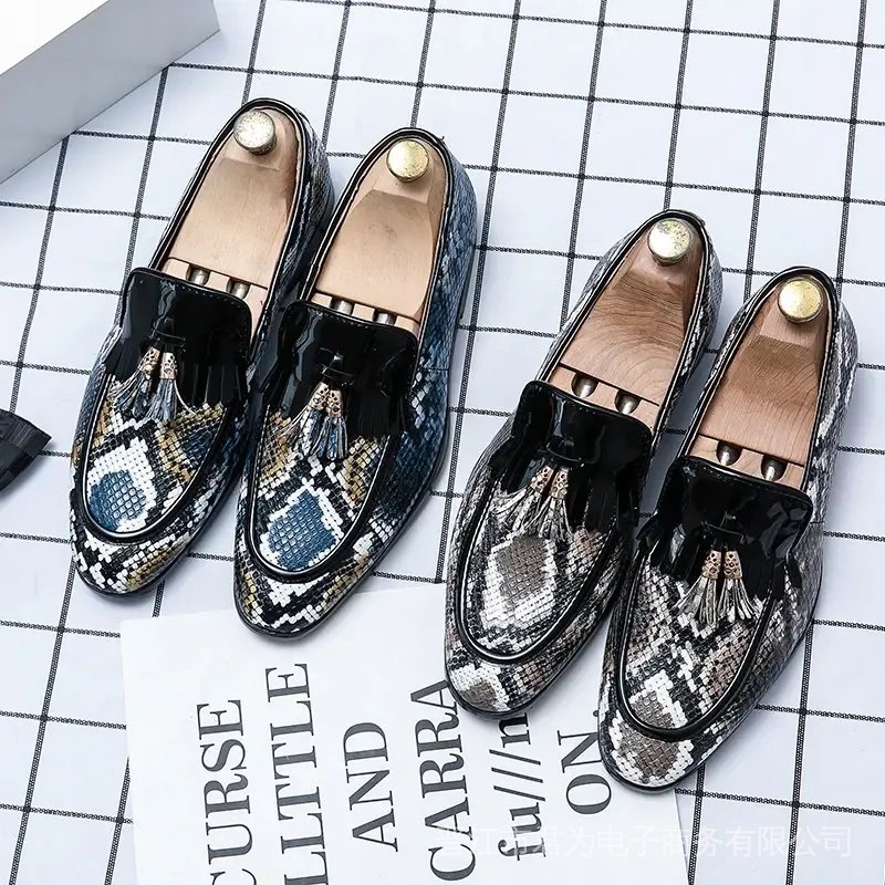 Perforated Men's Shoes Cover Feet Casual Men's Shoes Tassel Formal ...