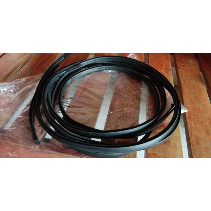 all new INNOVA roof rubber moulding (2017 - 2024) 2pcs left & right ...