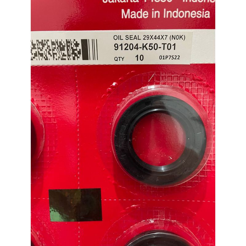 Vario 110 Beat Scoopy specy fi rear axle oil seal / original Honda ...