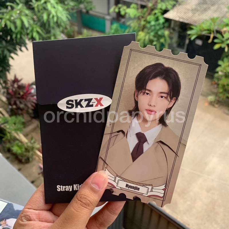 Hyunjin SKZ Stray Kids 1st Love Stay Special Photo Ticket Set SKZX ...