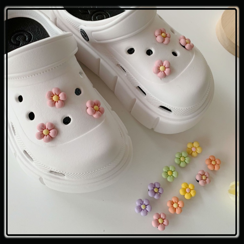 10PCS Shoe Accessories Cute Crocs Shoe Decoration Frostwork Five Flower ...