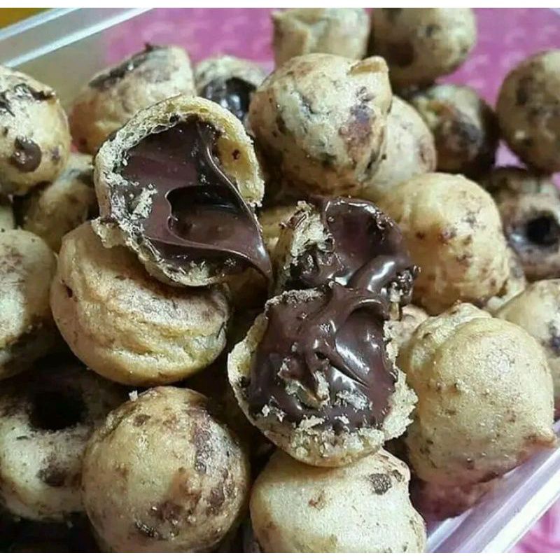 Micky's melted dry eclairs/melted chocolate soes cake 500g | Shopee ...