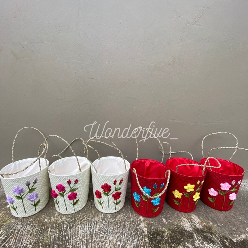 Mendong Pandan Handicraft Woven Bag Bucket Parcel Bucket Hampers Bag ...