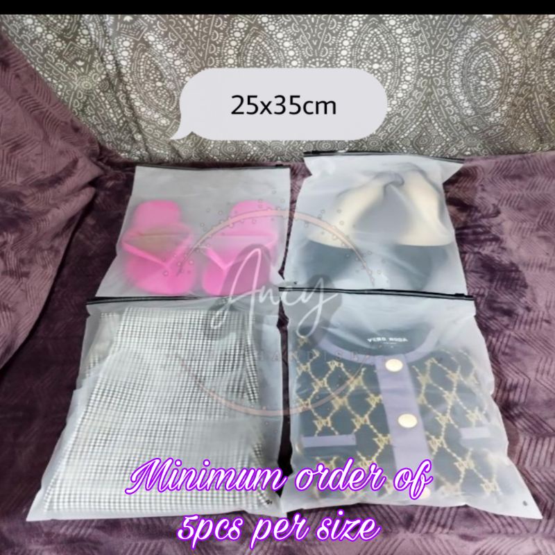 25x35cm Frosted Matte Ziplock Bag Packaging Price Is Good For 5pcs