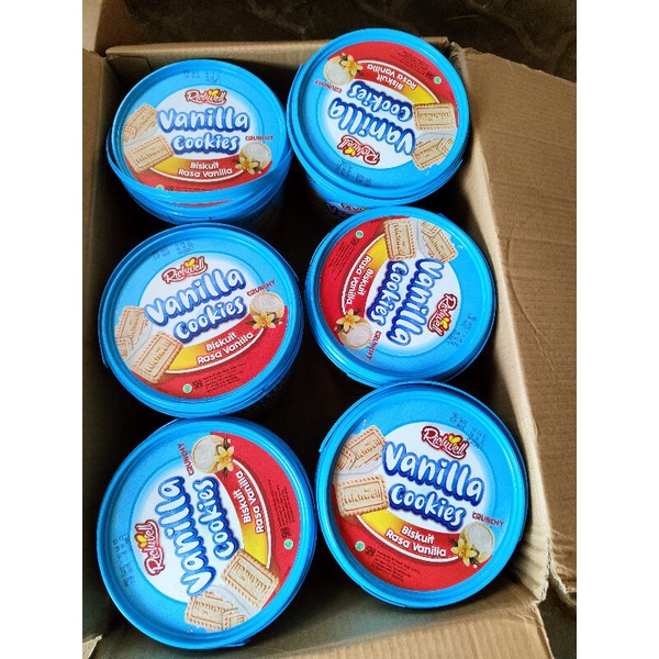 Rich Well Cookies Bucket (Choco, Milk, Vanilla, Coconut, Assorted ...