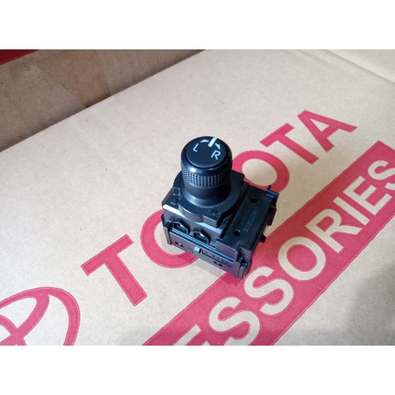 Mirror switch Innova mirror Type g original | Shopee Philippines