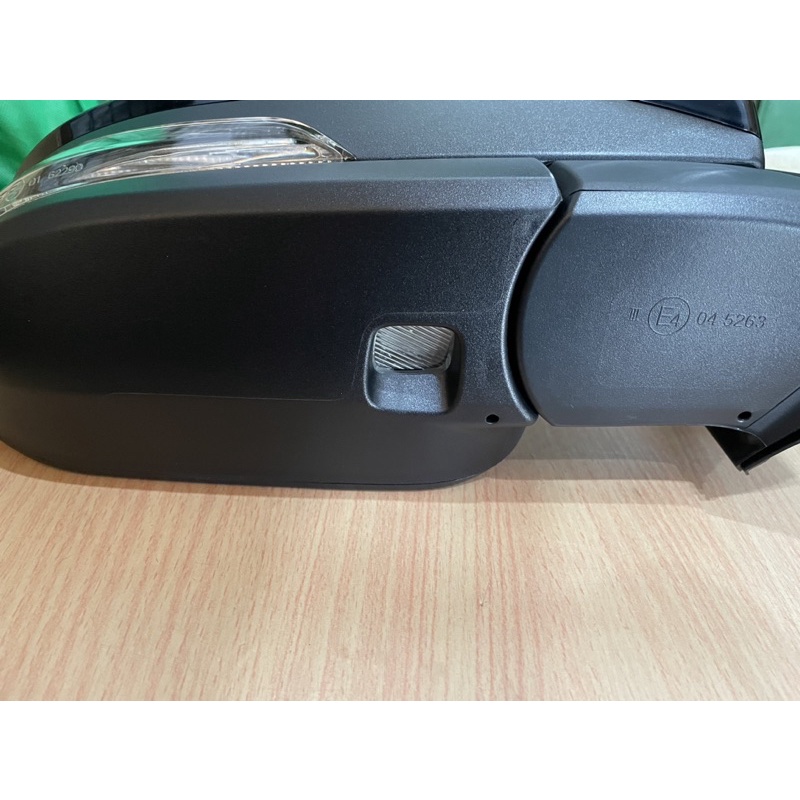 Toyota Innova 2016-2021 Side Mirror with Puddle Light and Signal Light ...
