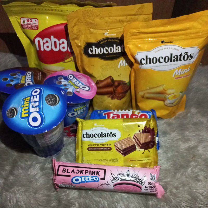 Oreo Blackpink & Mini Oreo Cup,Nissin Wafer,Dairy milkcadburry, Mini ...