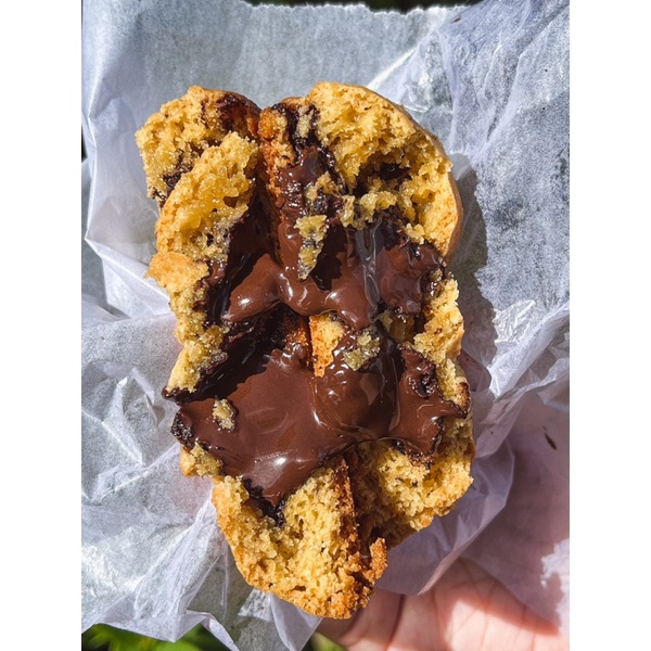 [PER PIECE OPTION] Drip and Bites Chunky Chocolate Cookies | Shopee ...