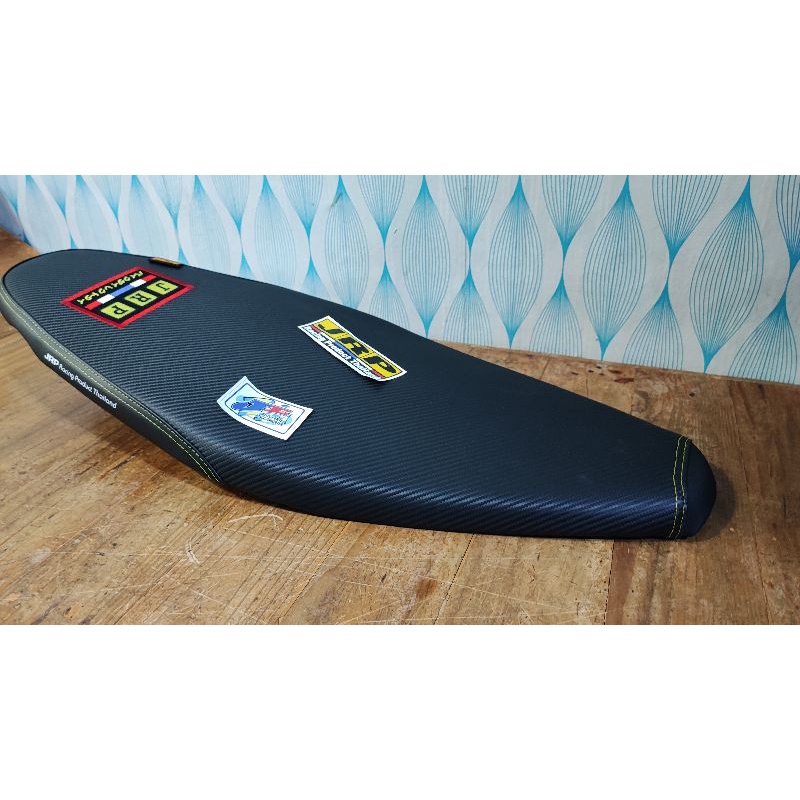 JRP DRY CARBON SUPER FLAT SEAT FOR MIO SOUL 115/MIO SOULTY | Shopee ...