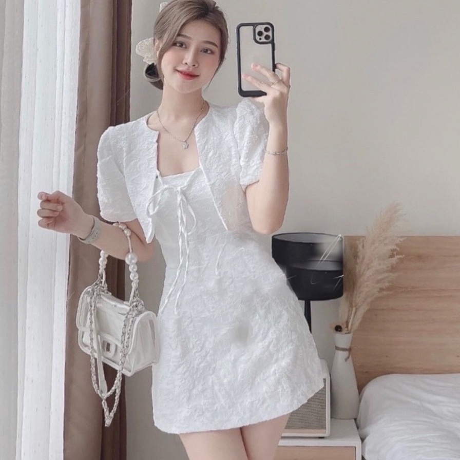 Set of brocade two-strap dress with crop top with puffed sleeves, very ...