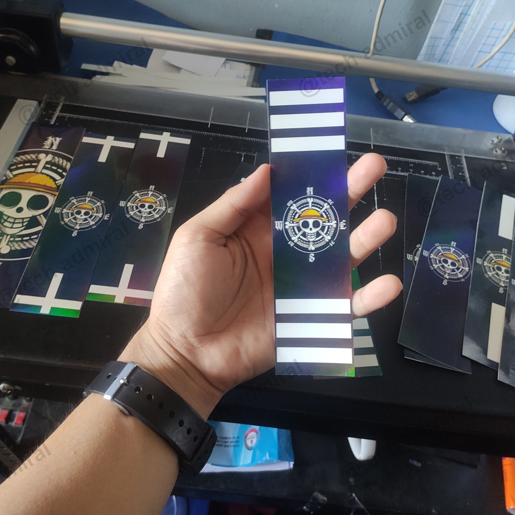 Top Box Sticker Waterproof One Piece Compass (HOLOGRAPHIC) | Shopee ...