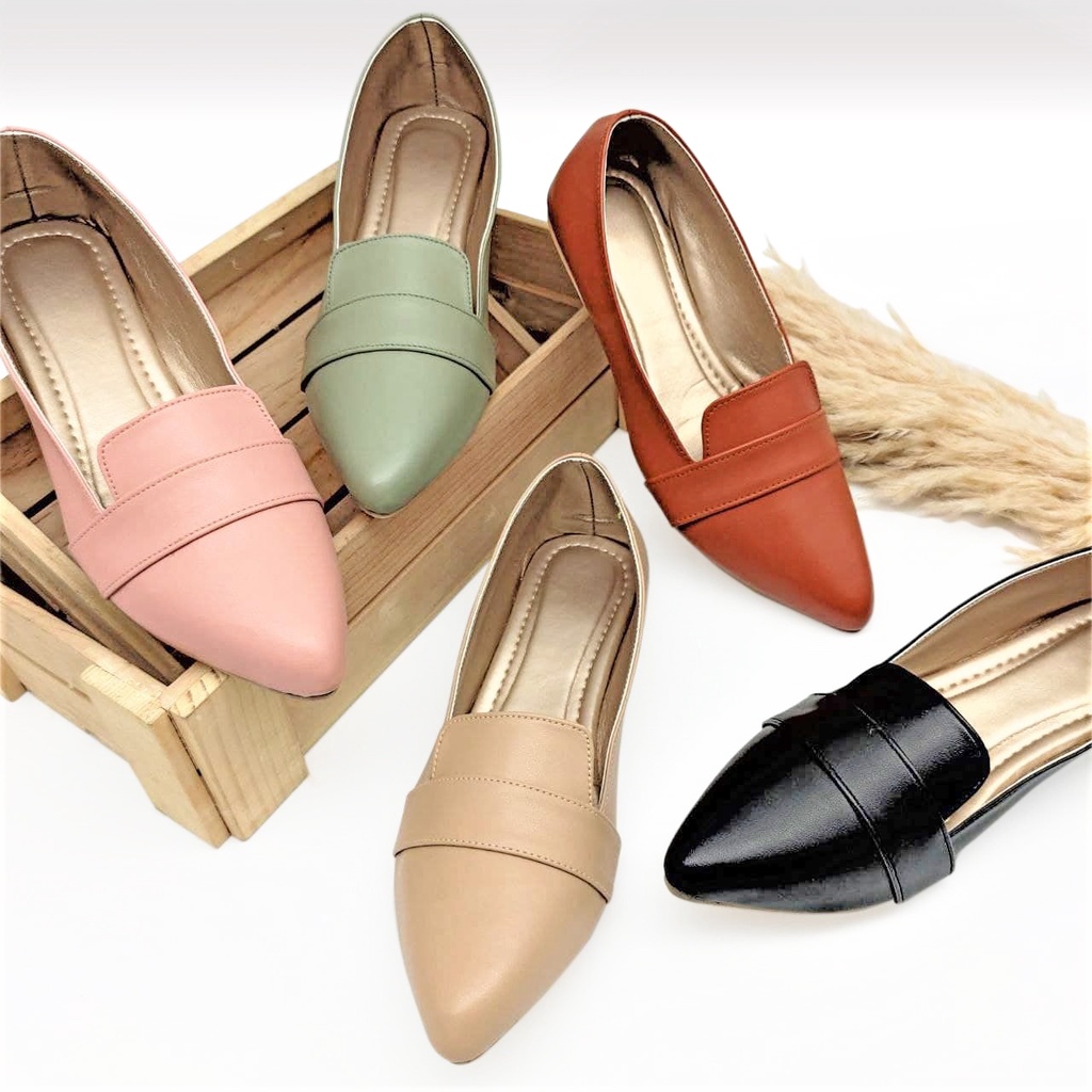 R&A653 Flat Plain Vegan Leather Pointed Toe Doll Shoes with Vamp Strap ...