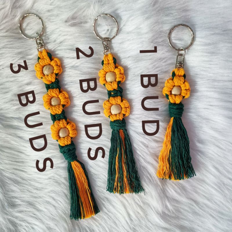 [PER PIECE] DAISY Macrame KEYCHAIN | FOR SOUVENIRS GIVEAWAYS WEDDINGS ...