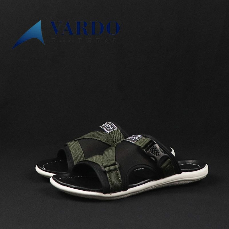 The Latest Men's Sandals - trending Men's Sandals - korean style ...