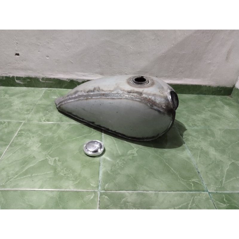 Deus tracker Tank Plain japstyle custom Motorcycle | Shopee Philippines