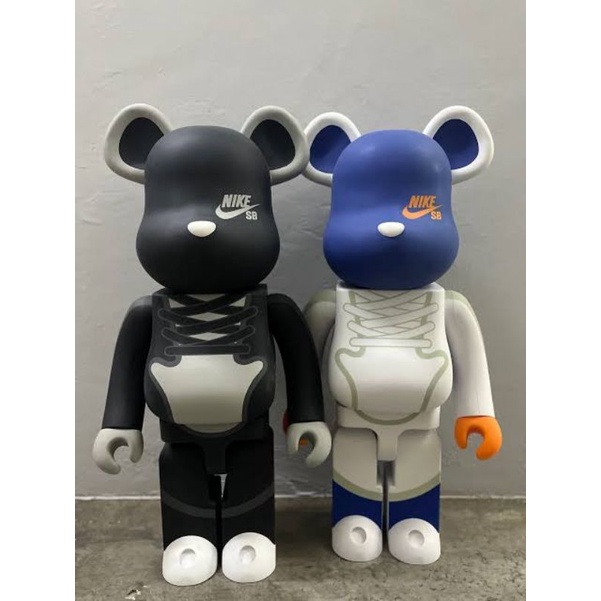Medicom bearbrick nike 400% | Shopee Philippines