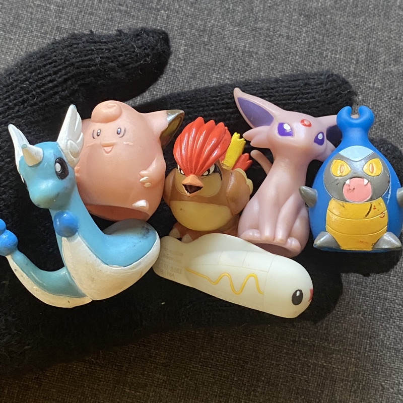 Pokemon Finger Puppet Dragonair Clefairy Pidgeotto Espeon Karrablast ...